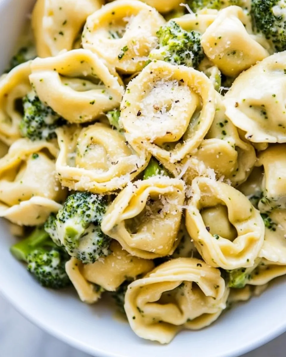 Broccoli Alfredo Tortellini Recipe - ForkandPan