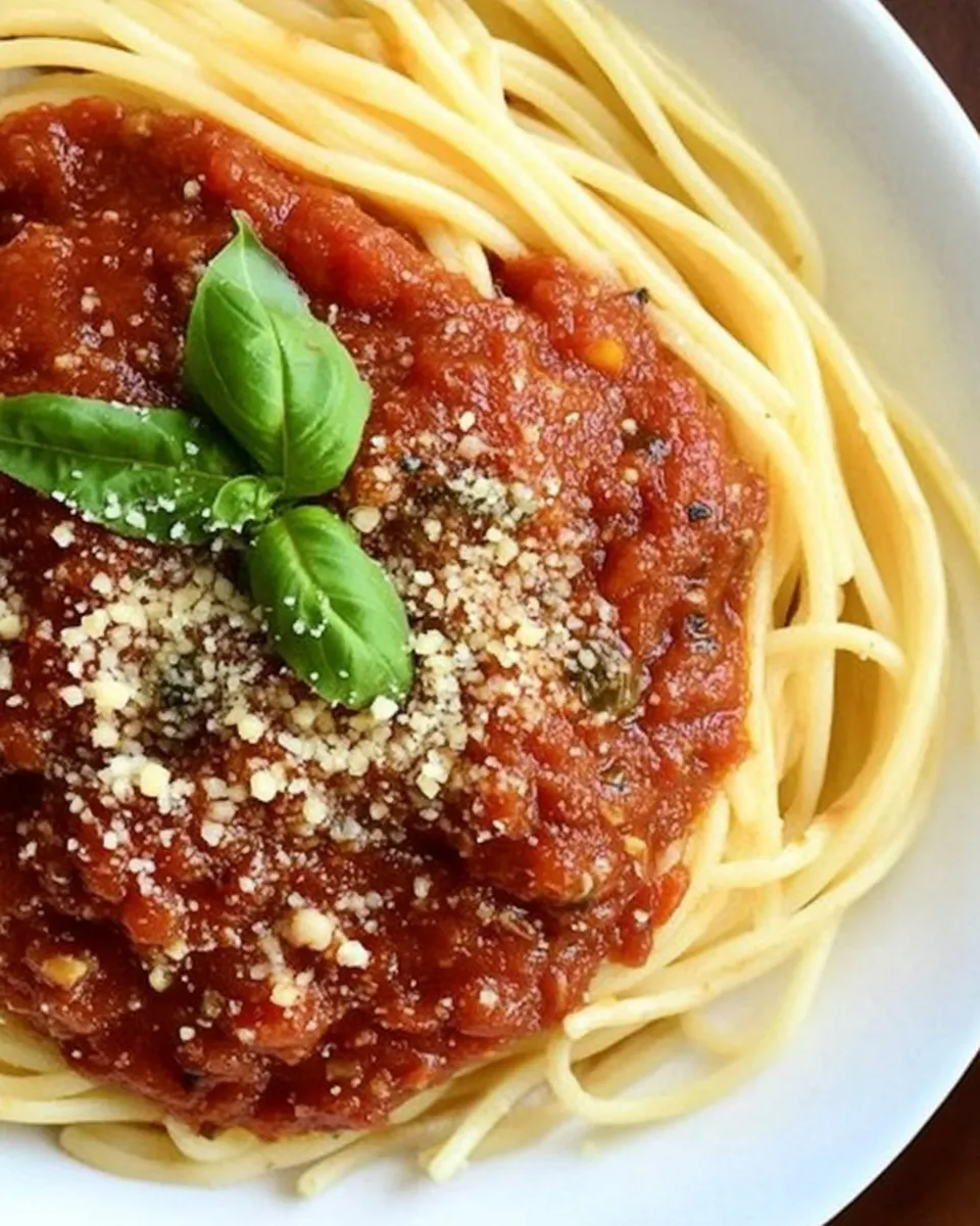 How To Thicken Spaghetti Sauce - ForkandPan